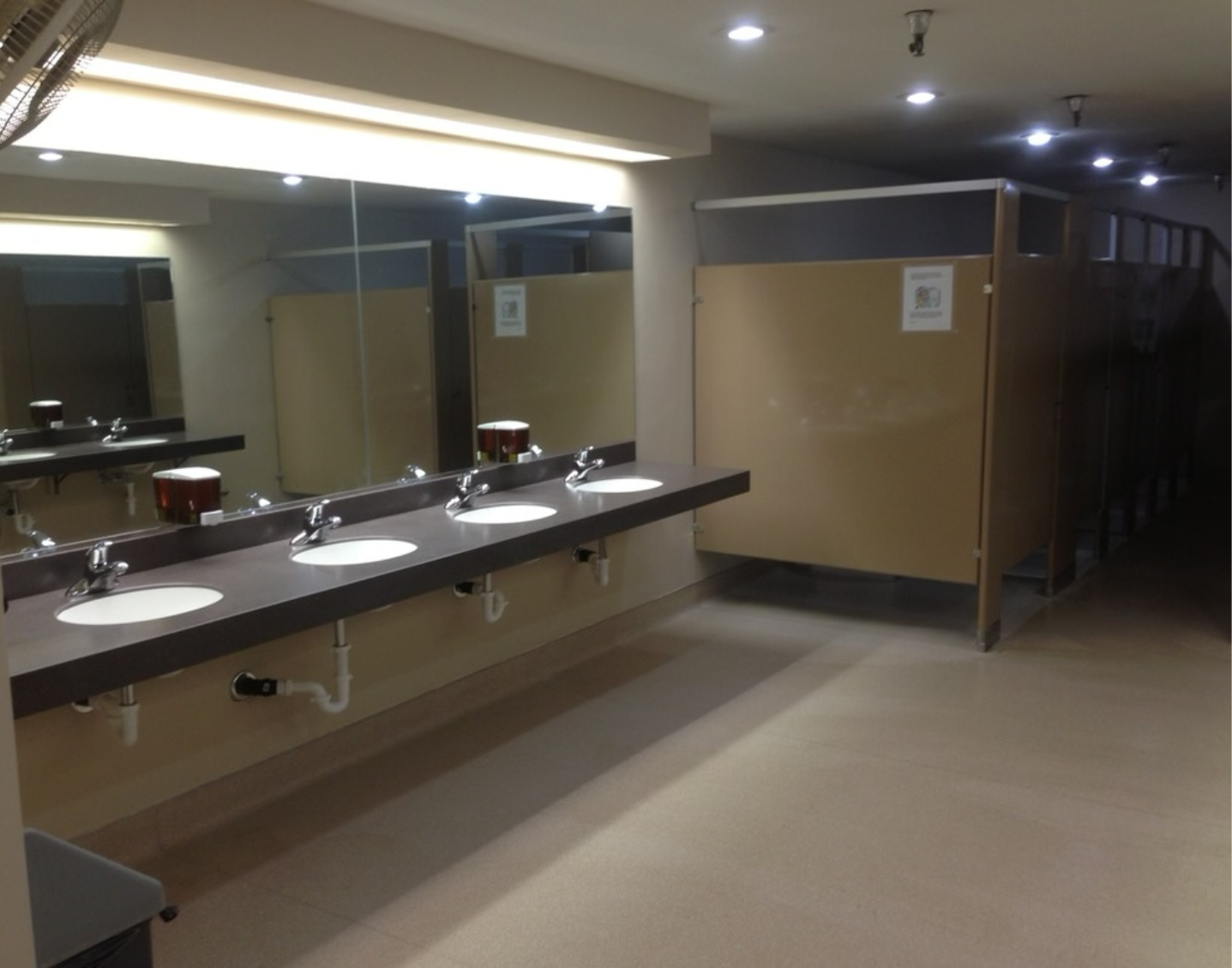Commercial toilet - ACI, Abate construction